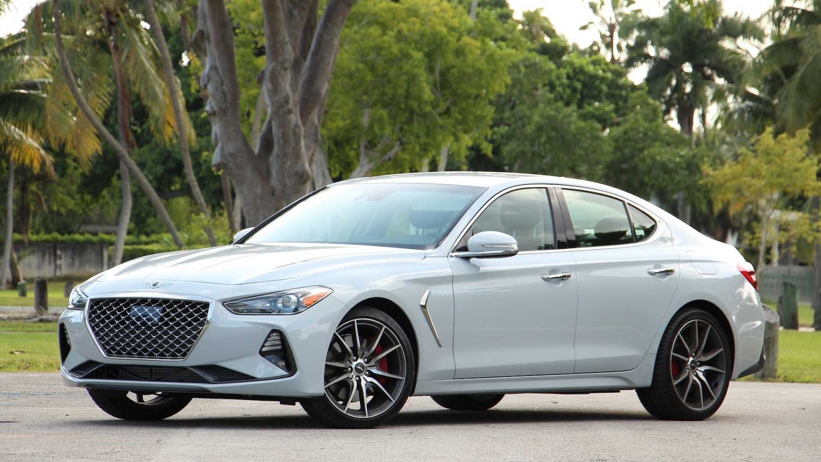 Diario Automotor: Genesis G70 con nuevo motor 2,5 turbo y un refresh ...