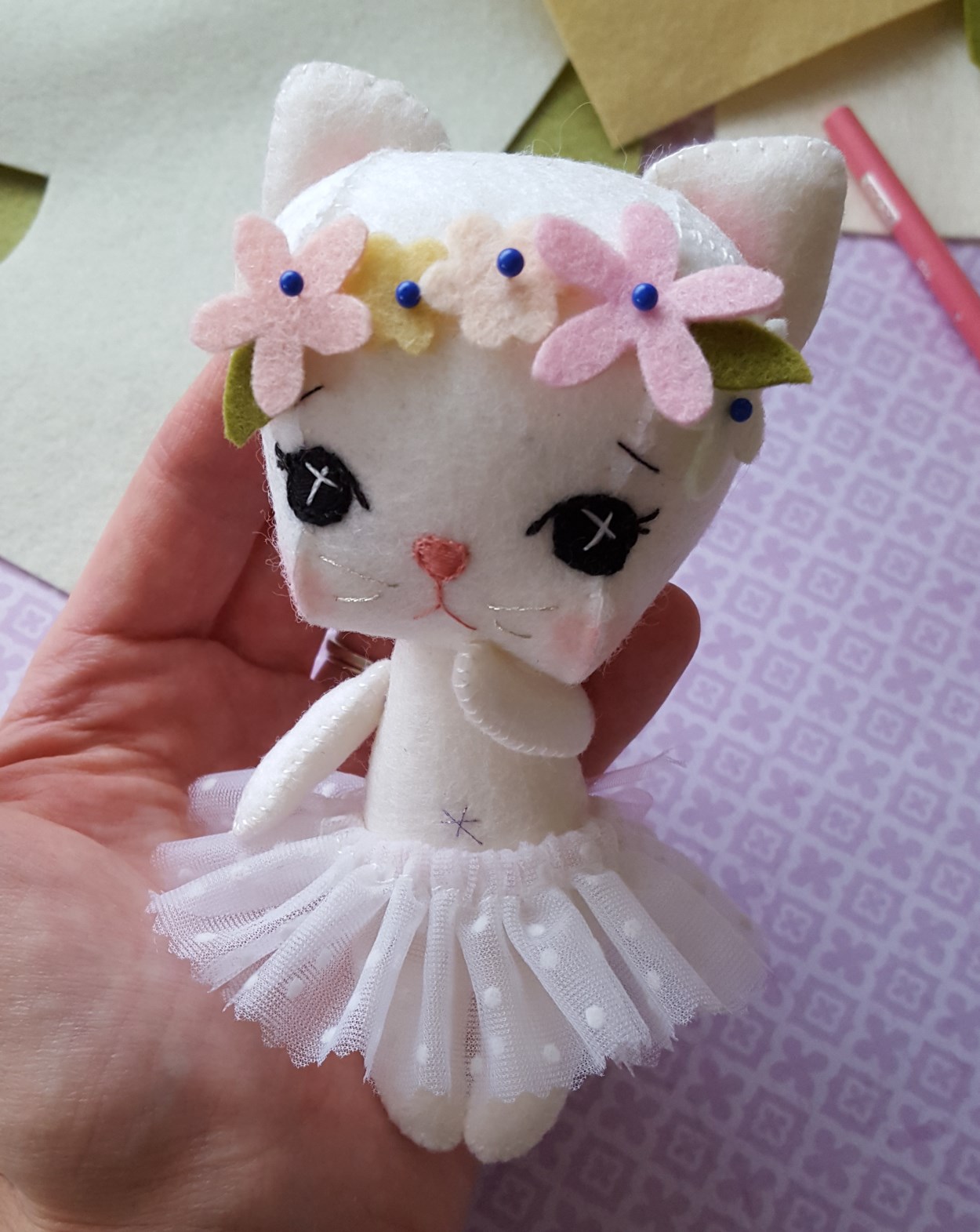 Gingermelon: New Pattern Release!! Floral Kitty and Bunny