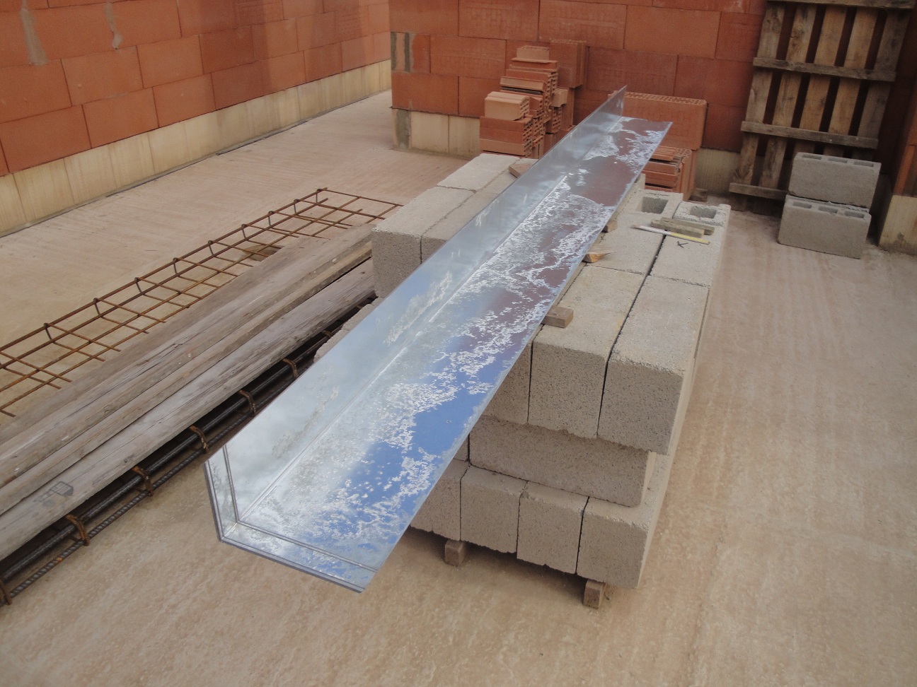 Kramershof 5: Randbekisting geplaatst