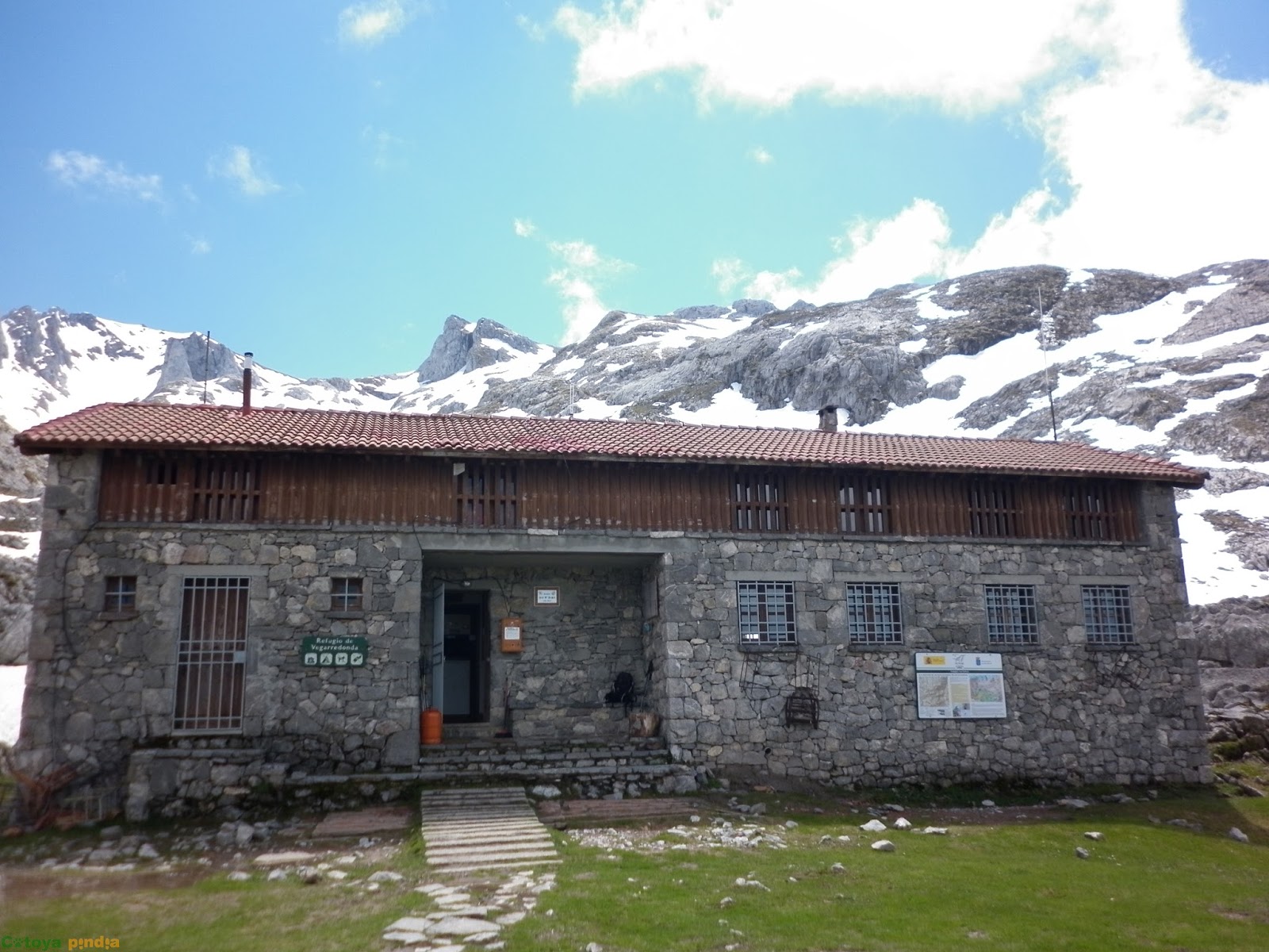 REFUGIOS GUARDADOS