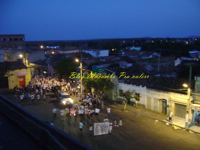 MUCAMBO-CE: CAMINHADA PELA PAZ LEVA UMA MULTIDÃO DE MUCAMBENSES ÀS RUAS ...