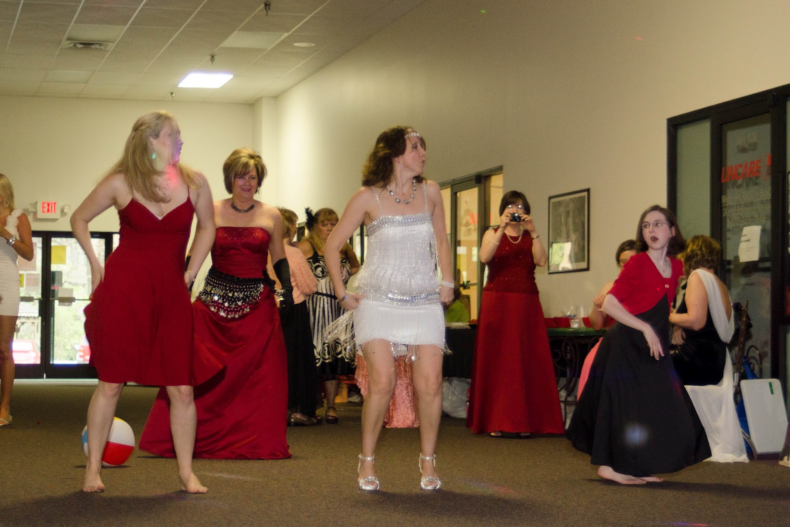 The Grundy Woman's Club: Mom Prom 2012