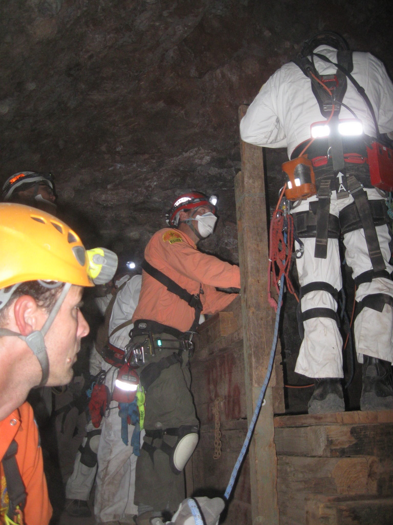 San Bernardino Cave and Technical Rescue Team: Mine Search