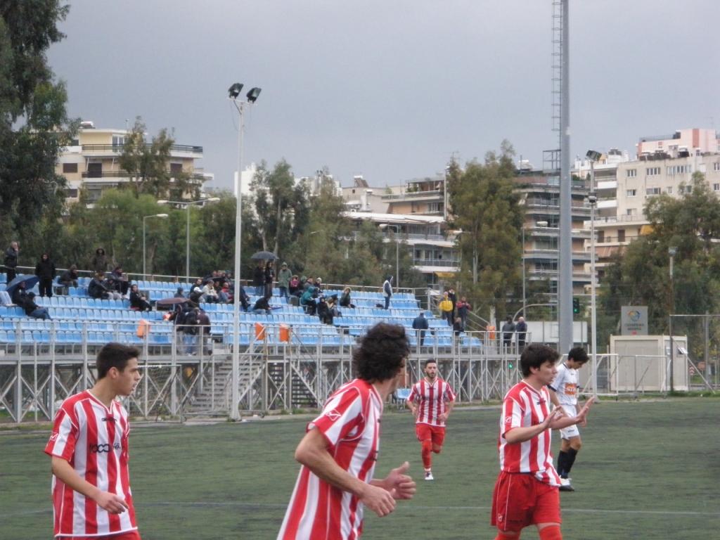 Olympiakos liosion f.c: Νίκη 2-1 εκτός το Π. Φάληρο