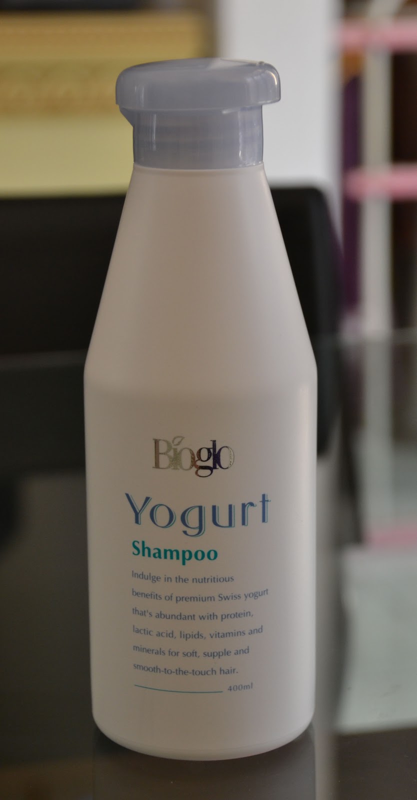 Smoochiloll*iKe: Review BiogLo Yogurt ShampoO