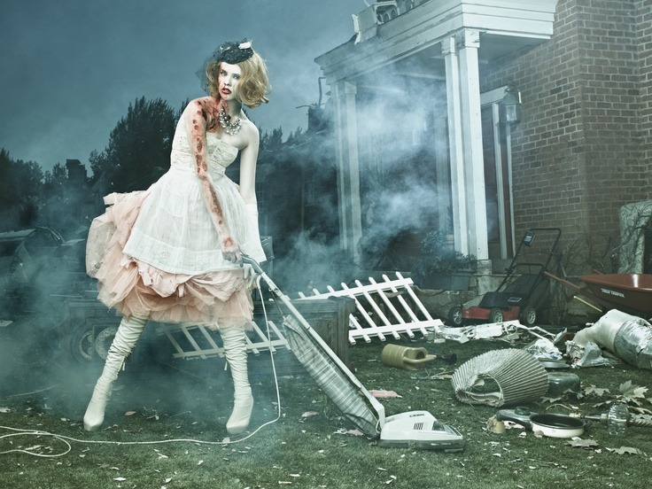 ANTM Cycle 19 4th Episode : Apocalyptic Zombies Photo Shoot - MforModels