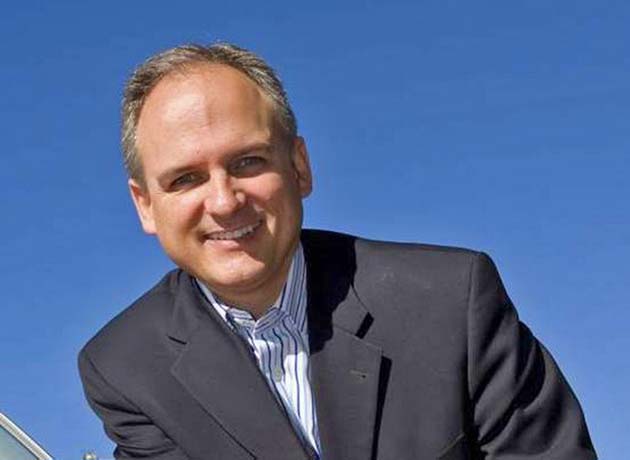 drivingandlife: HIGH DRAMA AT HOLDEN!