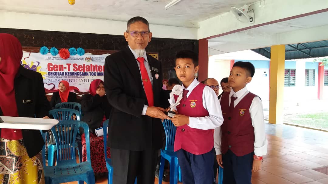 SK Tok Randok: Penyampaian Hadiah Pertandingan Majlis Tadarus AlQuran ...