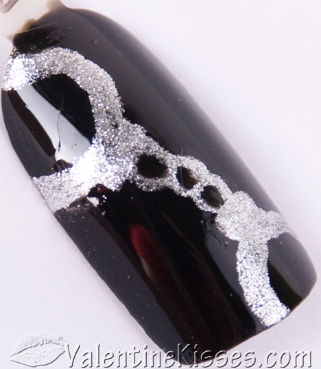 Valentine Kisses: Police inspired nail art (7 designs)