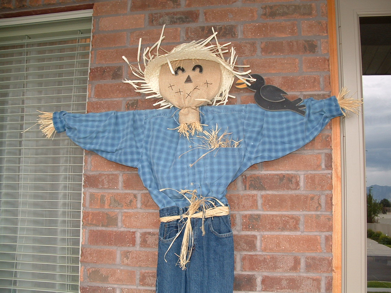 Make & Take: Large Scarecrow