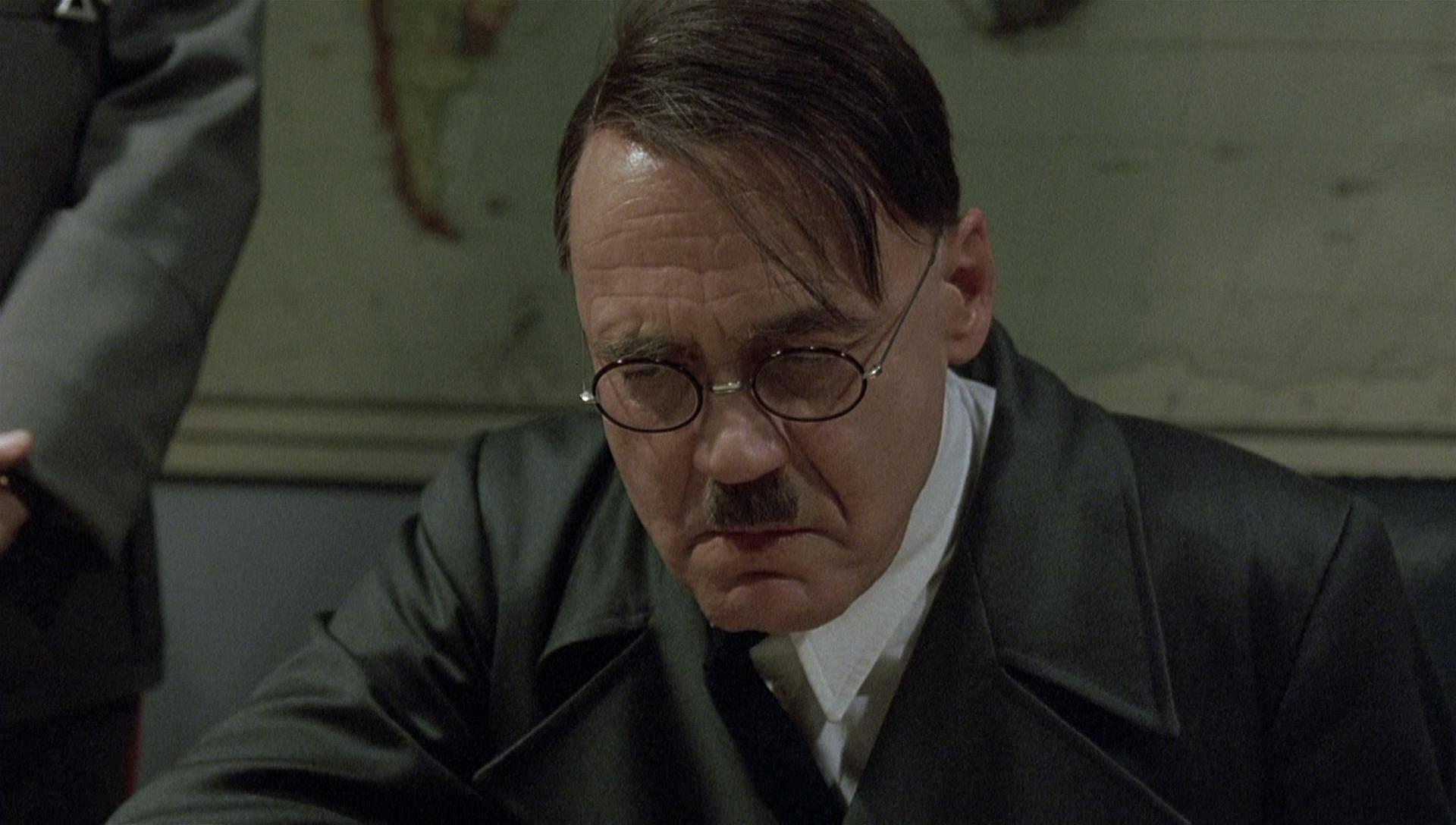 Review Film Downfall/Der Untergang (2004) Hari-hari Terakhir Adolf ...