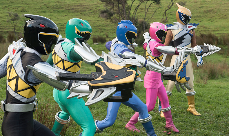 Astro de Dino Charge é visto no set de Ninja Steel