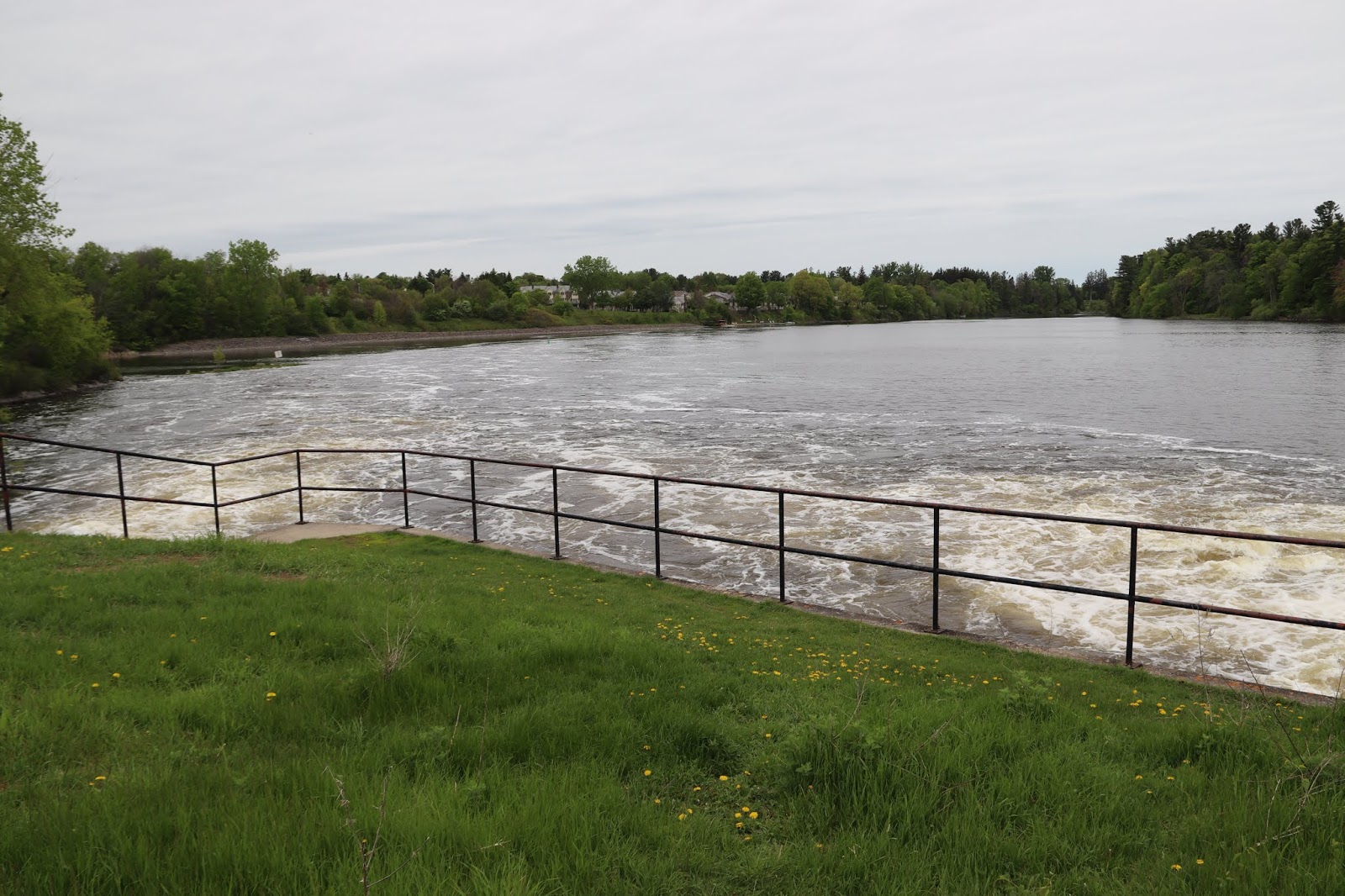 Memorials in Ottawa: Black Rapids Lockstation