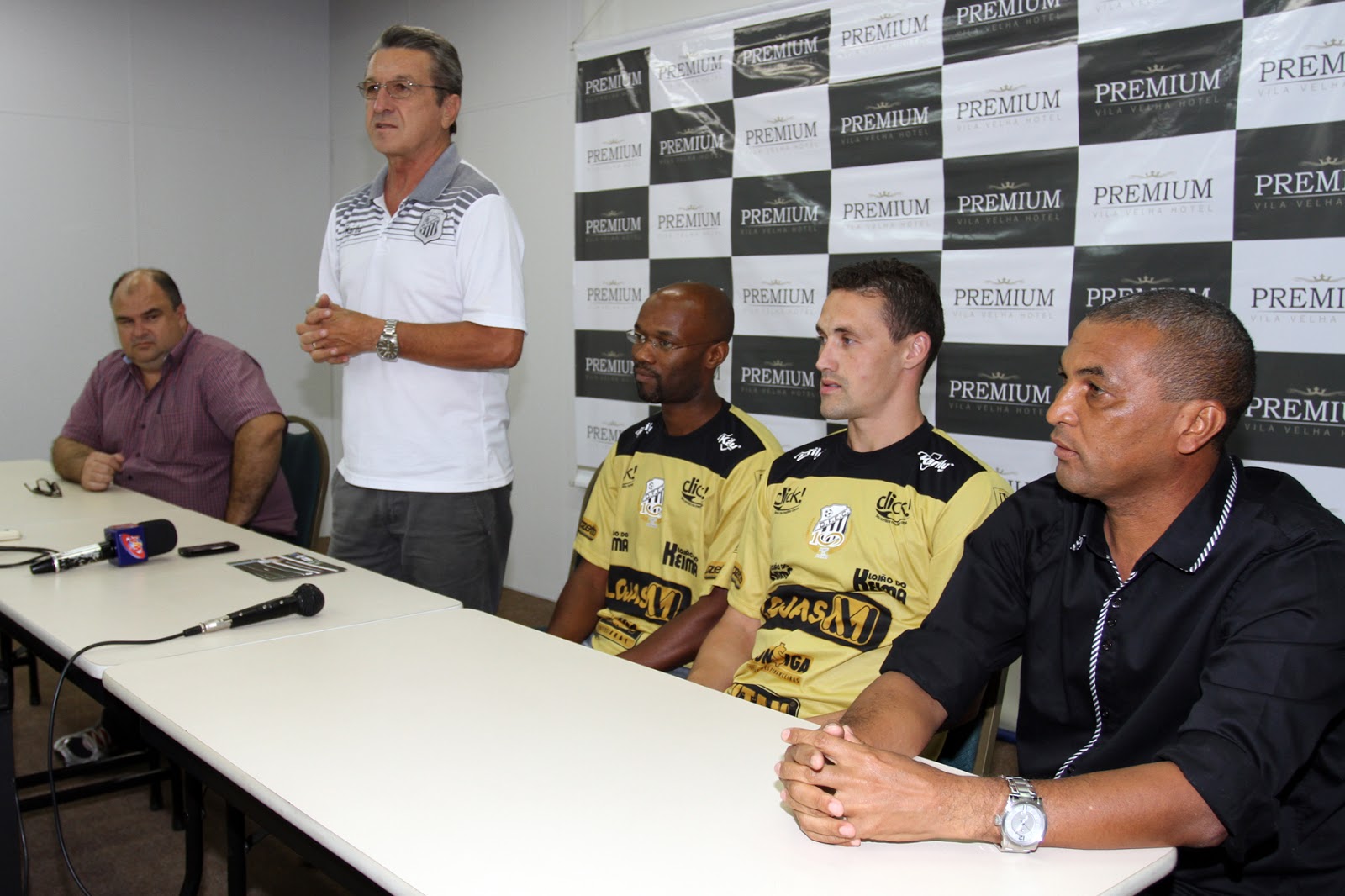 Conheça os reforços do Operário Ferroviário para temporada 2013