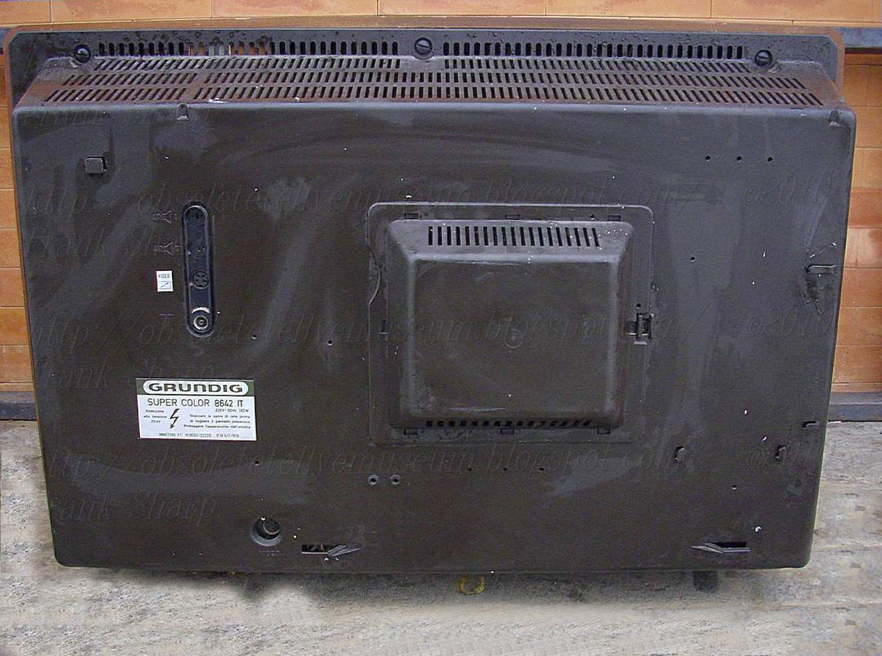 Obsolete Technology Tellye !: GRUNDIG SUPER COLOR 8642 YEAR 1978.