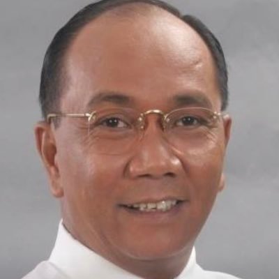 ABS-CBN's ex-news director lectures Locsin, Geisler on network's ...