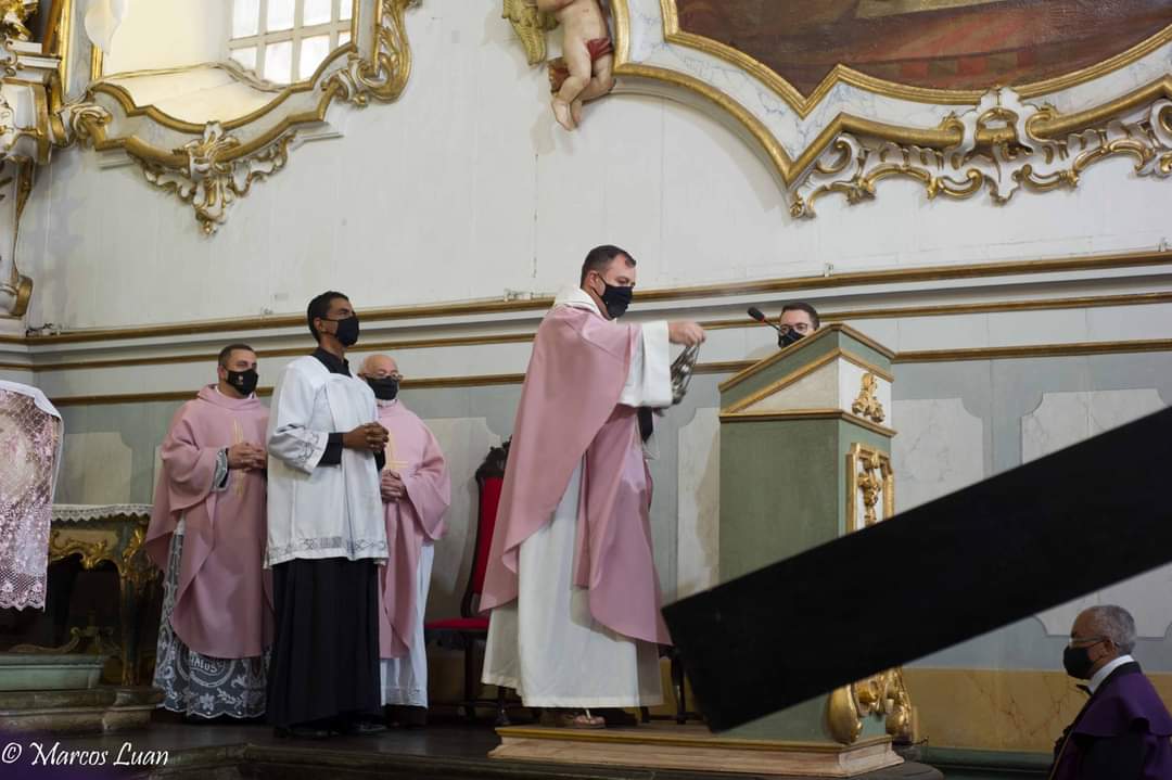 New Liturgical Movement: Laetare Sunday 2021 Photopost