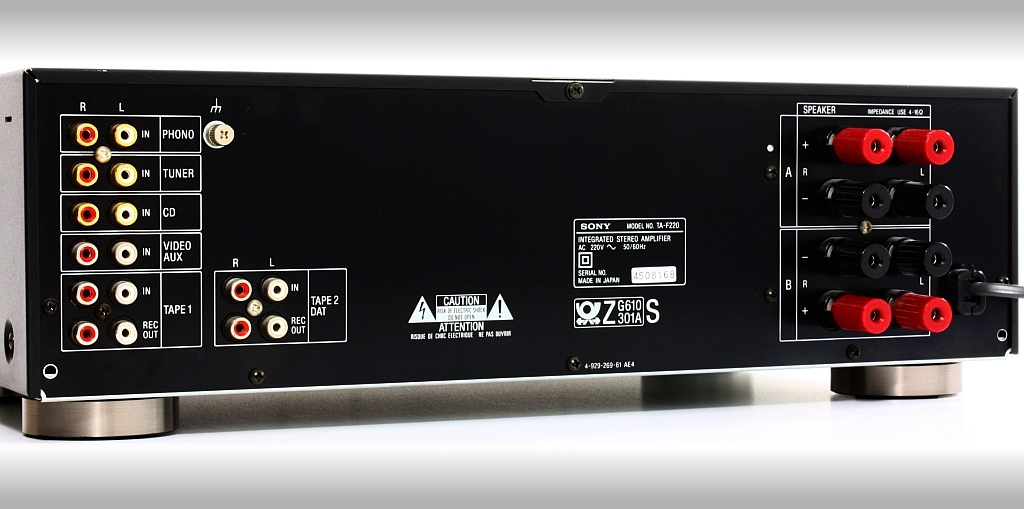 Sony TA-F220 - Integrated Amplifier | AudioBaza