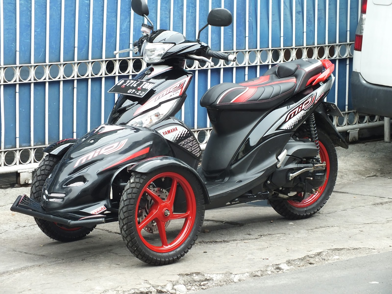 Oracle Modification Concept: YAMAHA MIO J RODA 3, 2 RODA DI DEPAN ...
