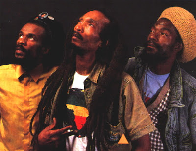 "Biografias De Cantantes": Israel Vibration