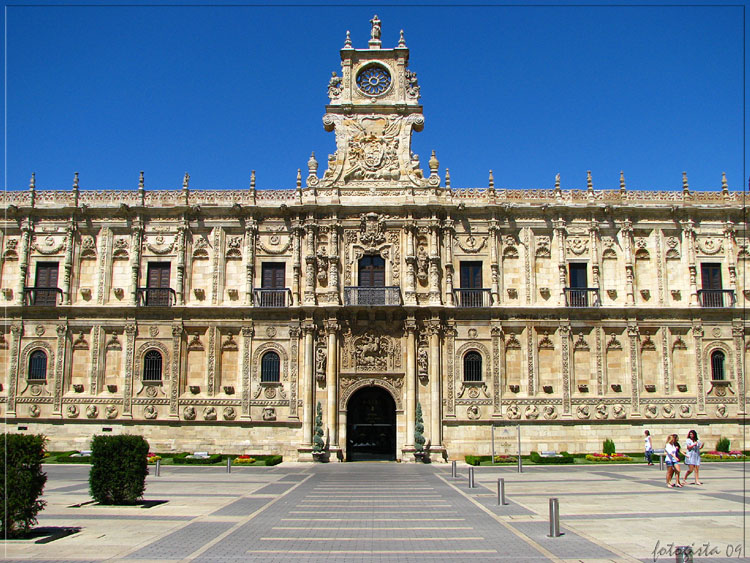 UNIÃO PROGRESSIVA DA FREGUESIA DO COLMEAL: COLMEAL nos PICOS DA EUROPA