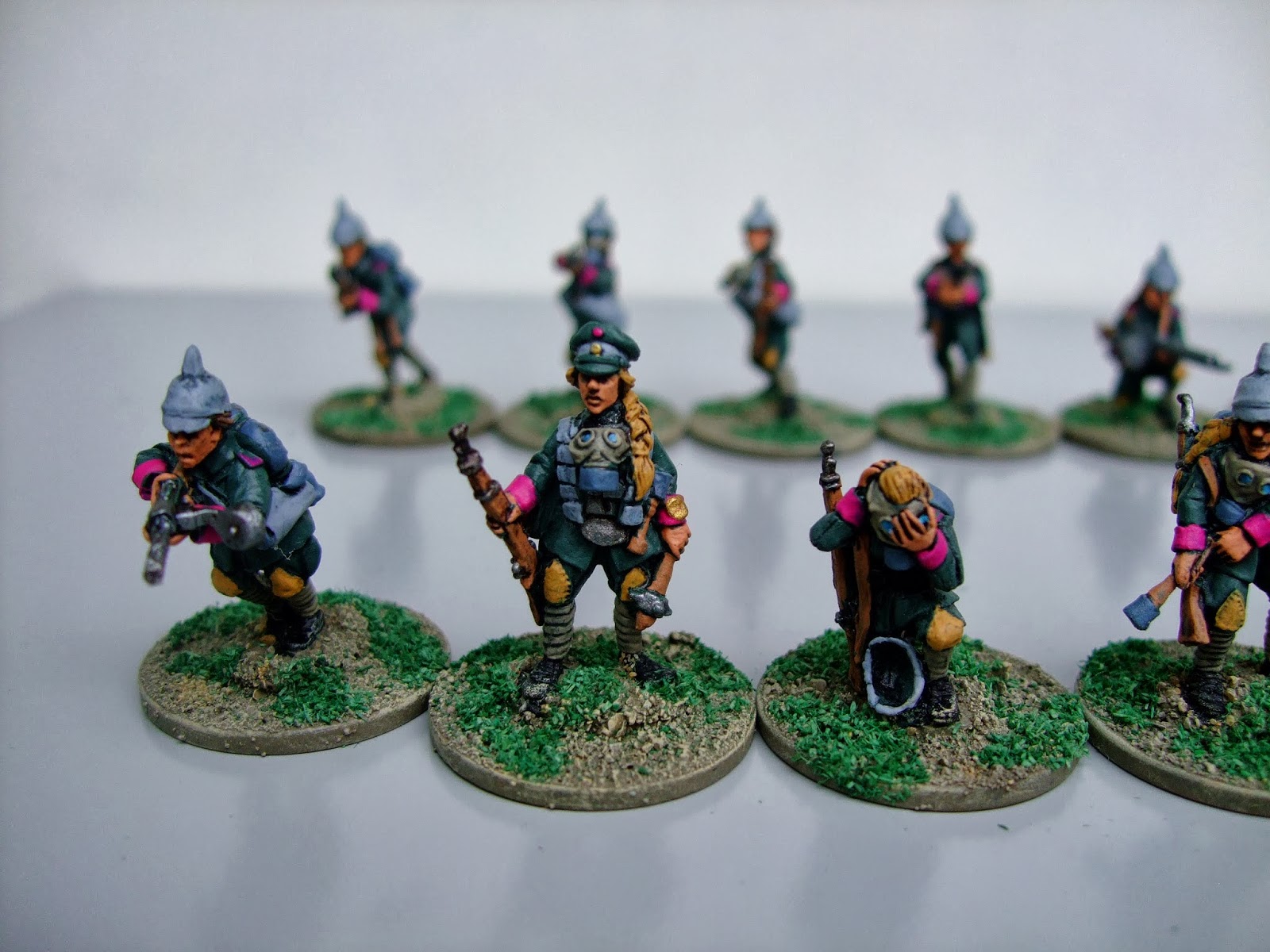 The Angry Lurker: 28mm Victorian Sci-Fi Female Trench Raiders from ...