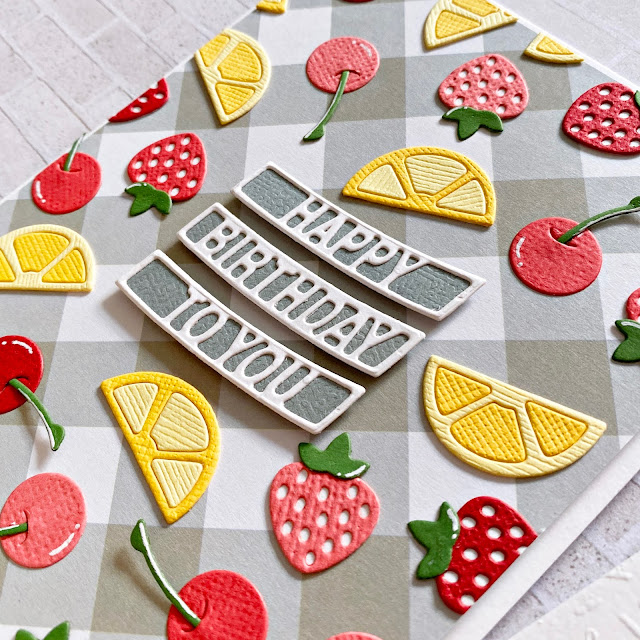 A pocket full of scrap: In the spotlight: Spellbinders Small and Large ...