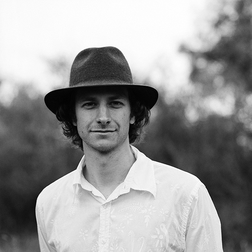 Another way to discover new music: Gotye - Somebody That I Used To Know ...