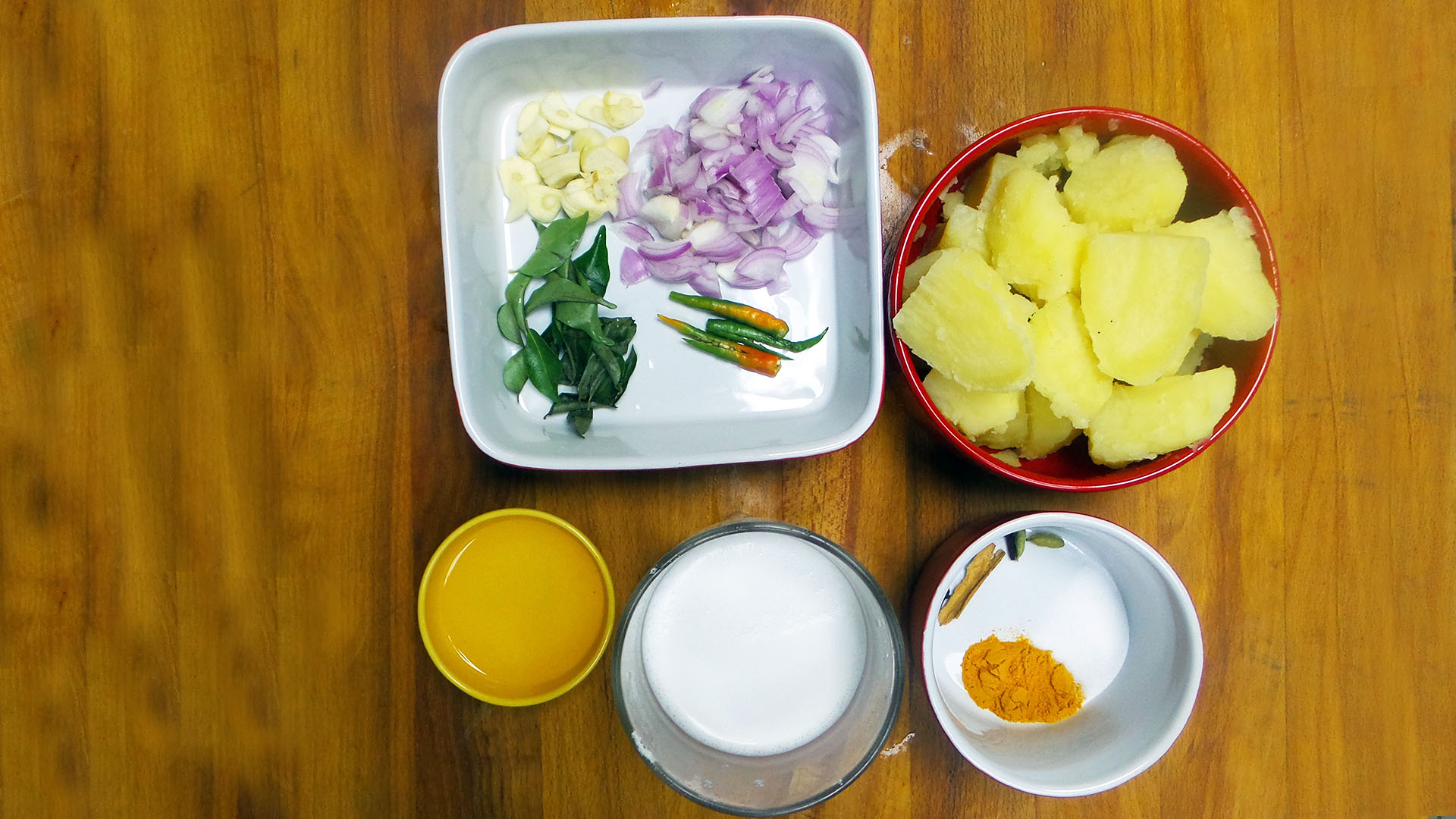 Sri Lankan Ala Kiri Hodi (Potato Curry)