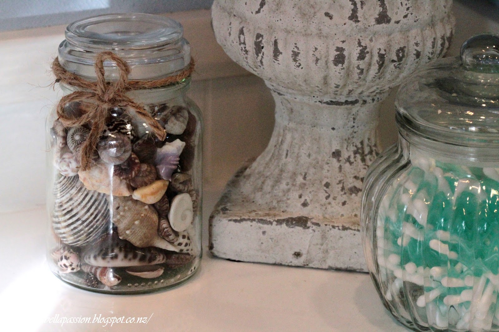 Easy 'Beach' Decor - DIY a Shell Jar...