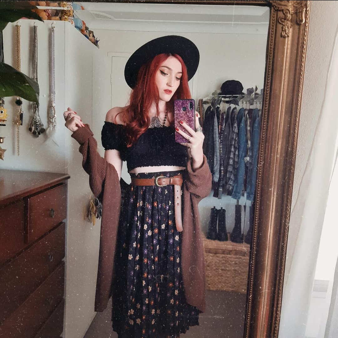 My Twitchy Witchy Girl my-twitchy-witchy-girl