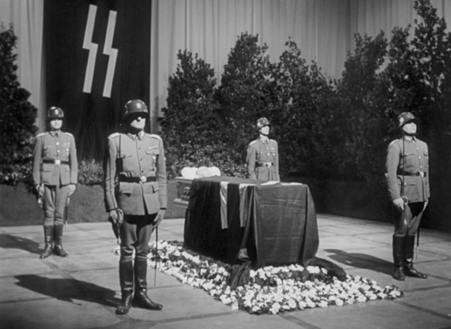 Hangmen Also Die! (1943) - Film Noir