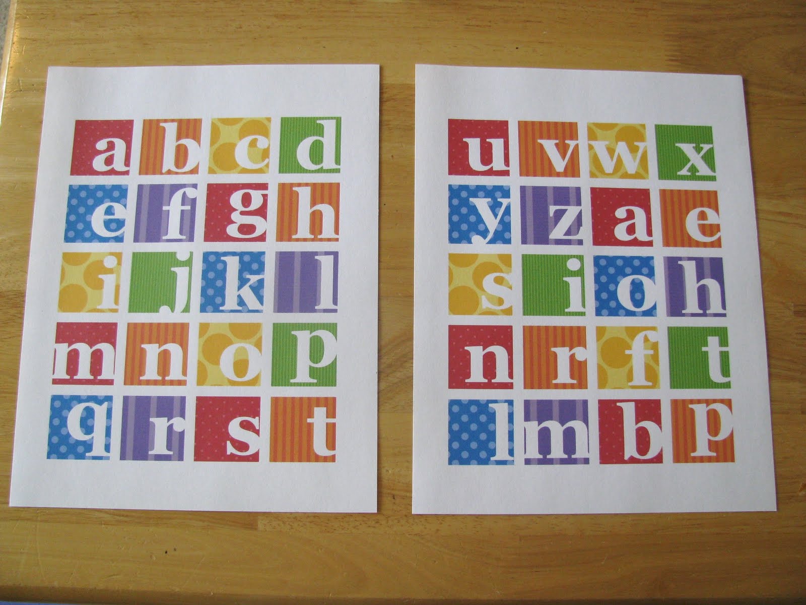 Yellow Mums: Freebie Friday: ABC Squares