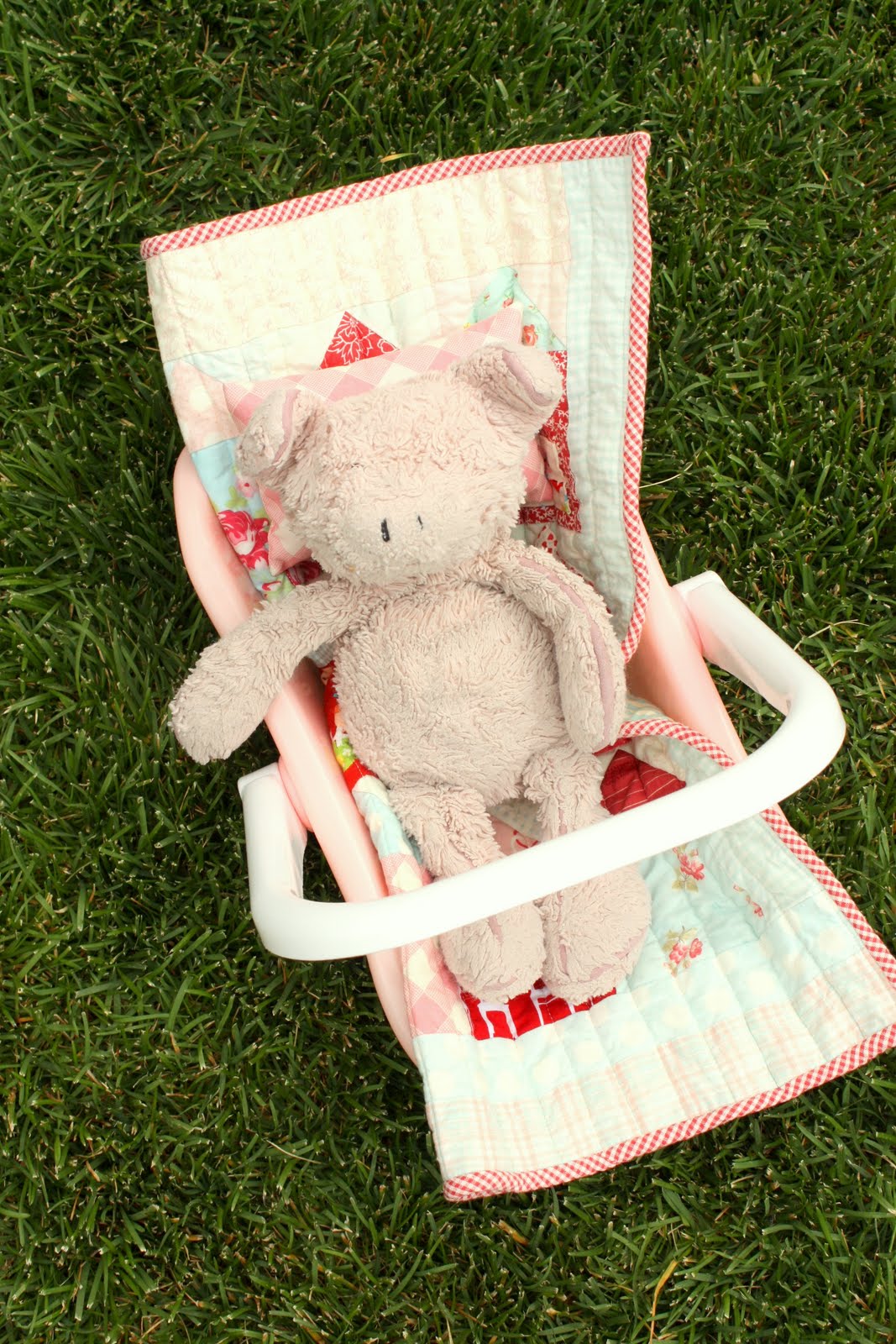 This little Piggy needs a Quilt - Diary of a Quilter - a quilt blog