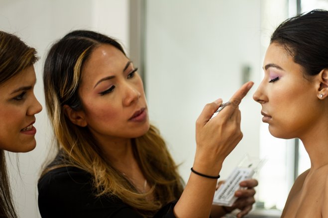 What Should Every Pro MUA have in their Makeup Kit? | Makeup By RenRen