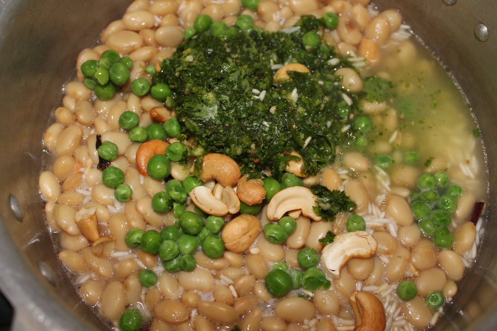 Swetha's Indian Vegetarian Cuisine: SURTI VAL / LILVA RICE