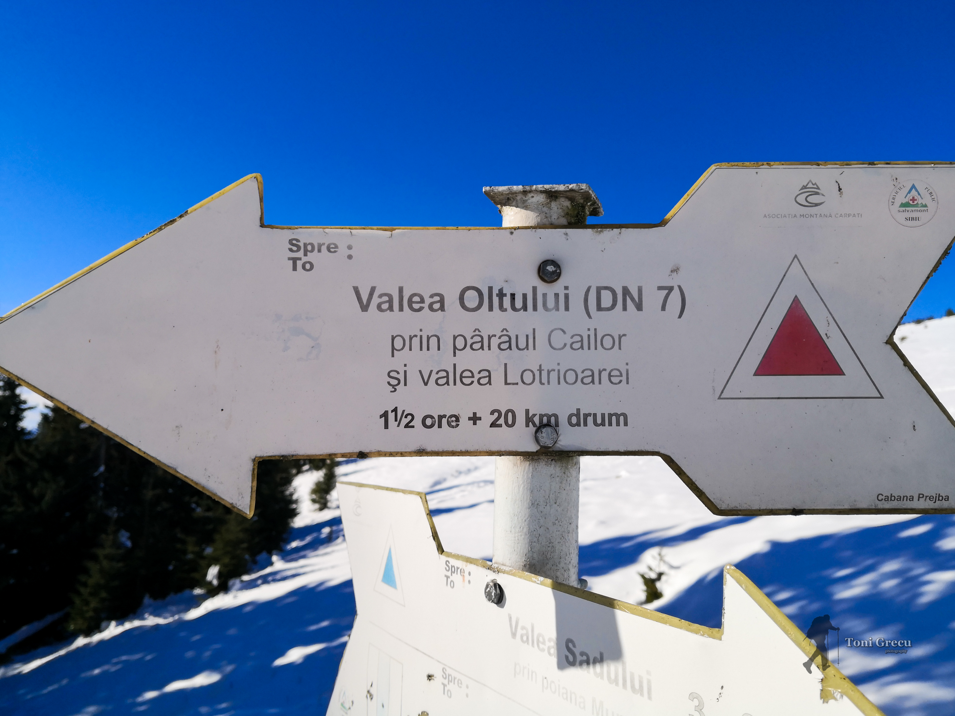 Varful Prejba - Cabana Prejba. Muntii Lotrului ~ Jurnal de drumeții