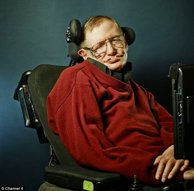 Stephen Hawking: Σε 50 χρόνια θα ζούμε στη Σελήνη