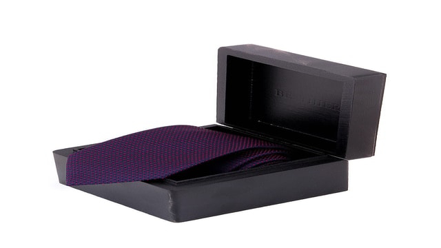 How Custom Tie Boxes Hold The Ties In Place » Allboxpackaging.com