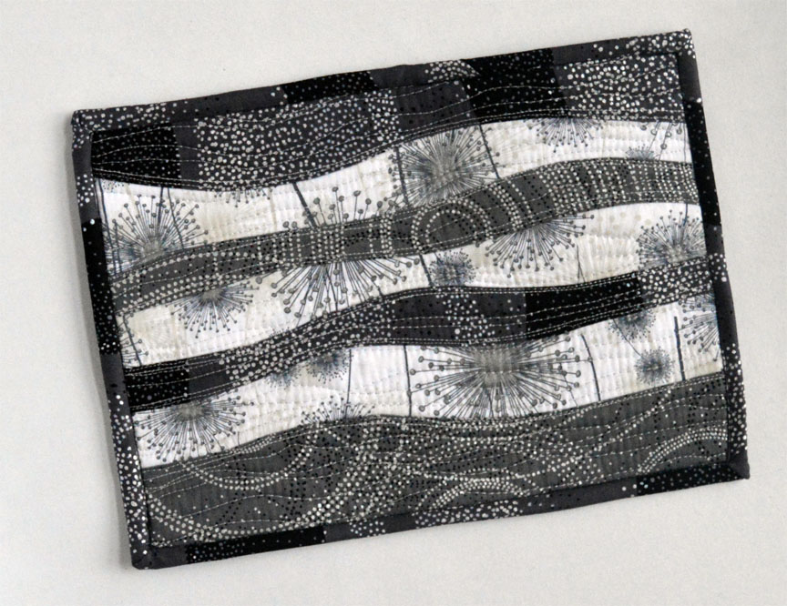 Sew in Love {with Fabric}: Mug Rug Blog Hop: Day 3