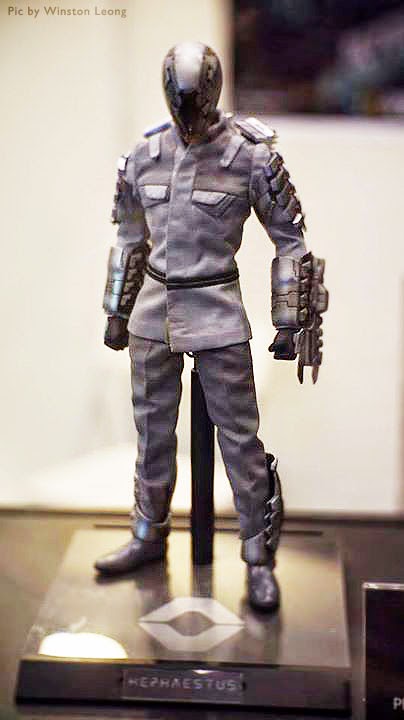 God Complex by GLITCH @ #ToySoul 2014