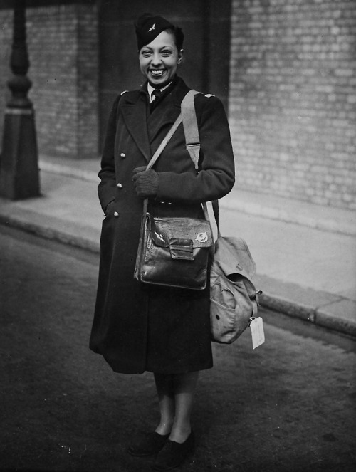 Josephine Baker - World War II Spy ~ Self-Rescuing Princess Society