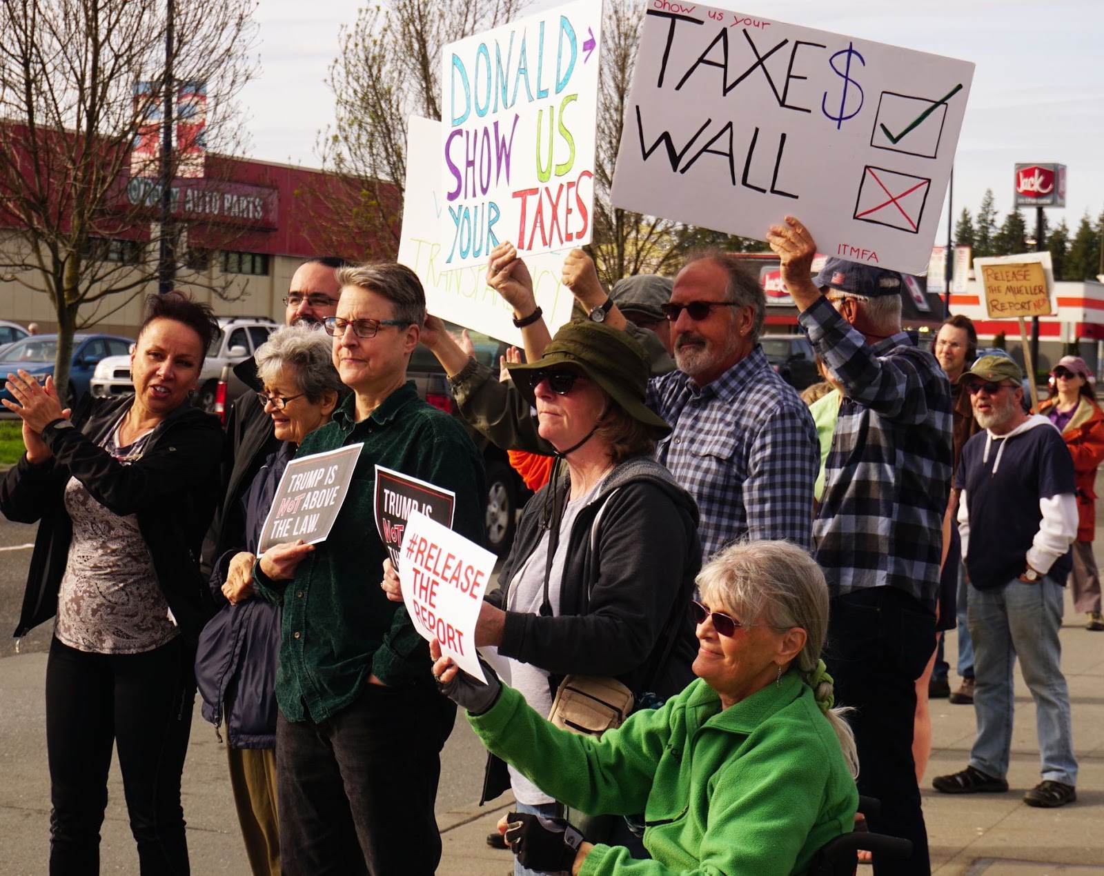 Shoreline Area News: Protest: No one is above the law