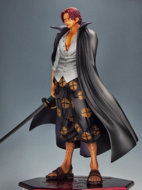 More Shots of Red-Haired Shanks DX