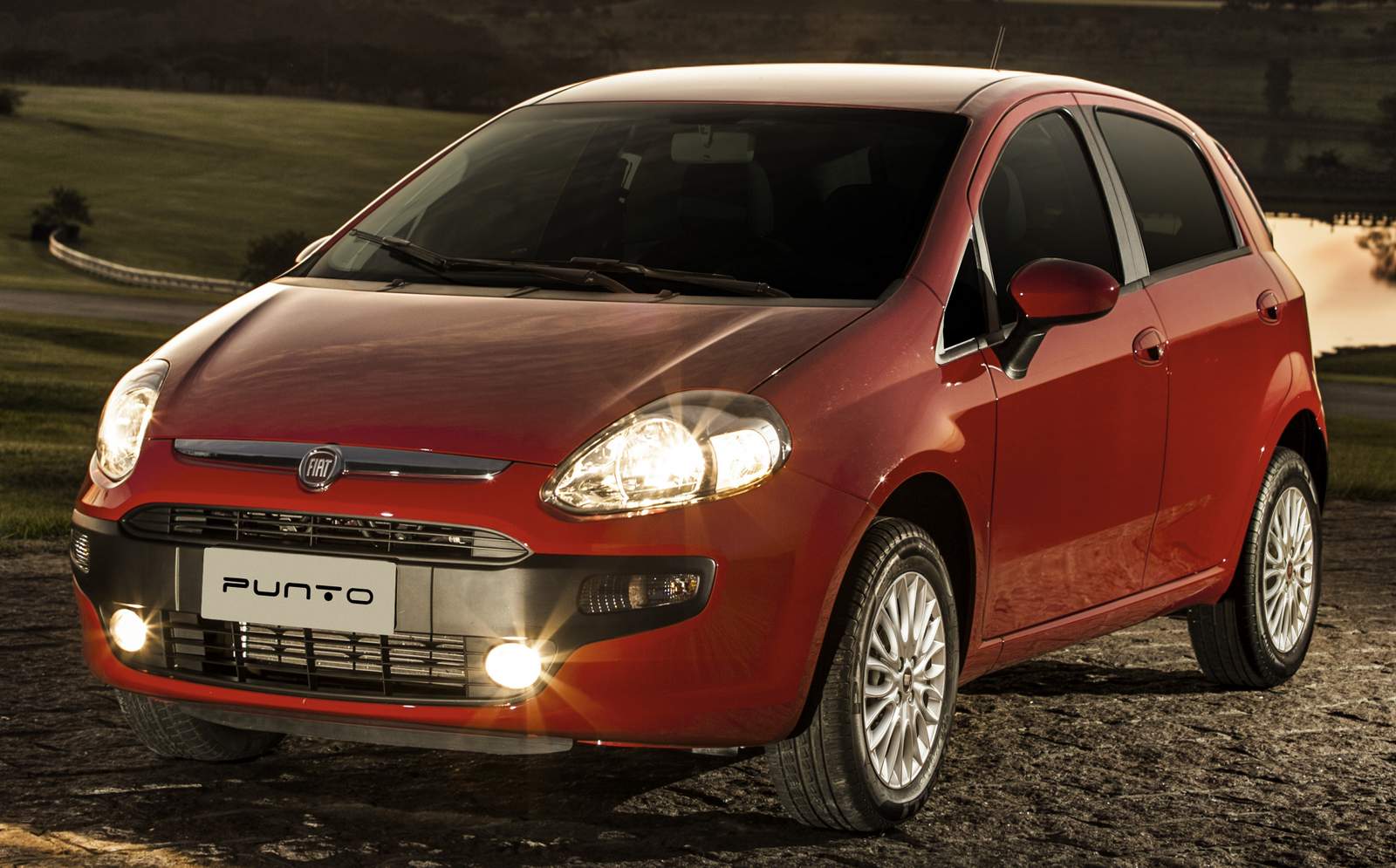 JORNAL R 7 Fiat Punto 2015 Traz Pre os A Partir De R 43 450 Reais jornal-r-7-fiat-punto-2015-traz-pre-os-a-partir-de-r-43-450-reais