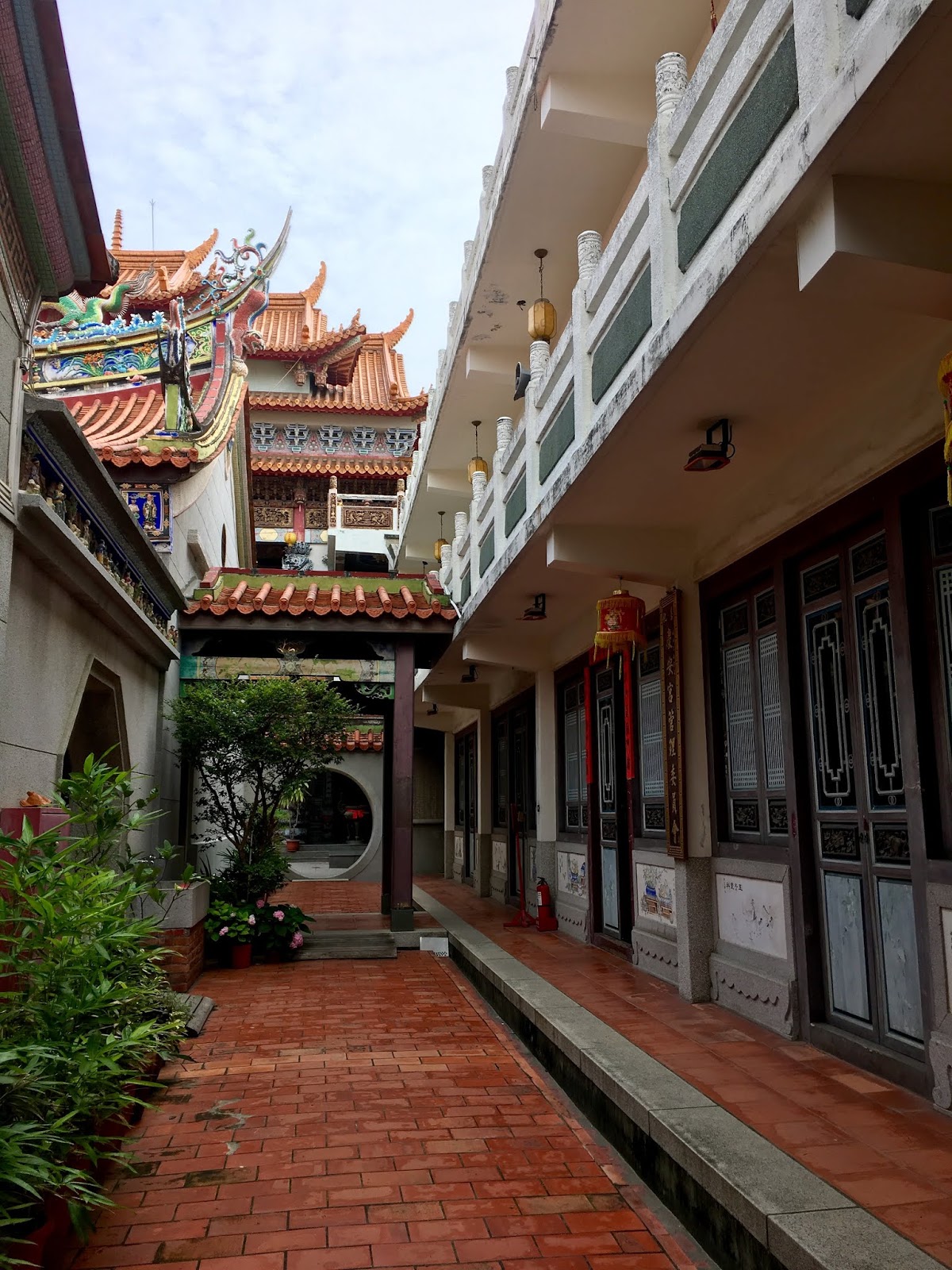 Tainan Travel: What to see in Shanhua? Qing'an Temple, Cow Market and ...