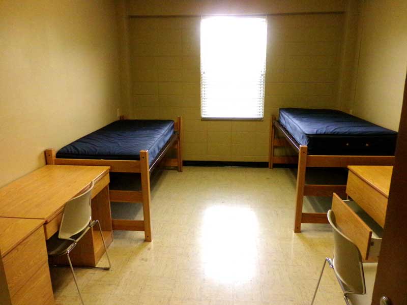 The Tactics of Dormitories