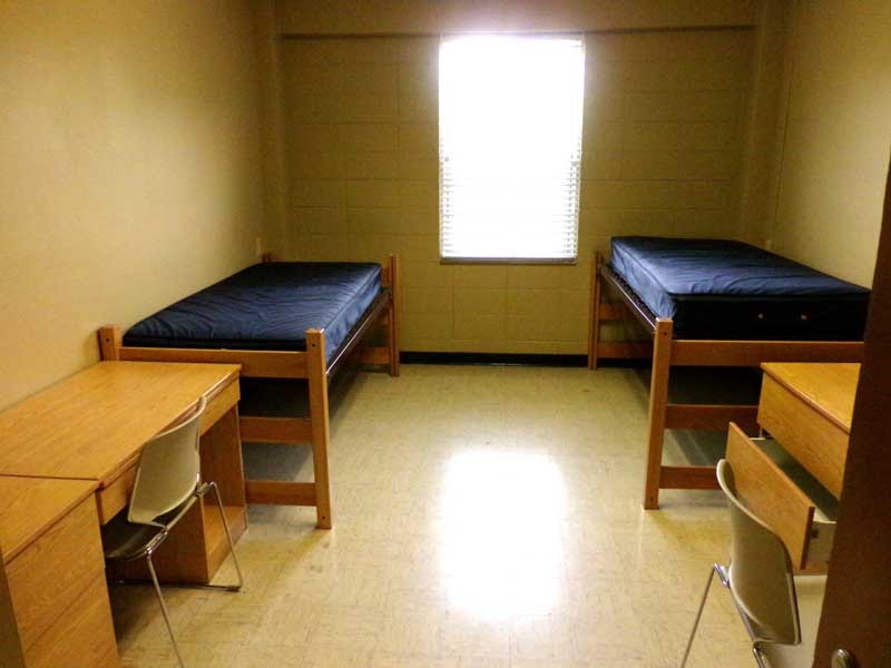 The Tactics of Dormitories