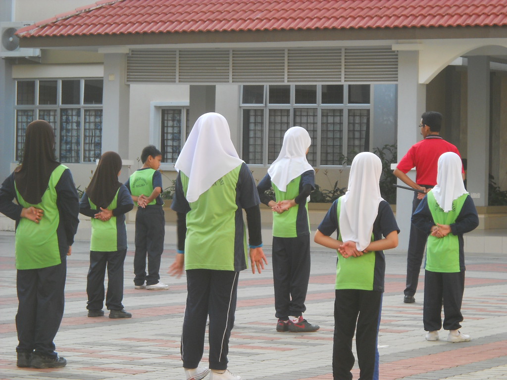 SEKOLAH KEBANGSAAN TUN SYED AHMAD SHAHABUDIN: LATIHAN KAWAD KAKI UNIT ...