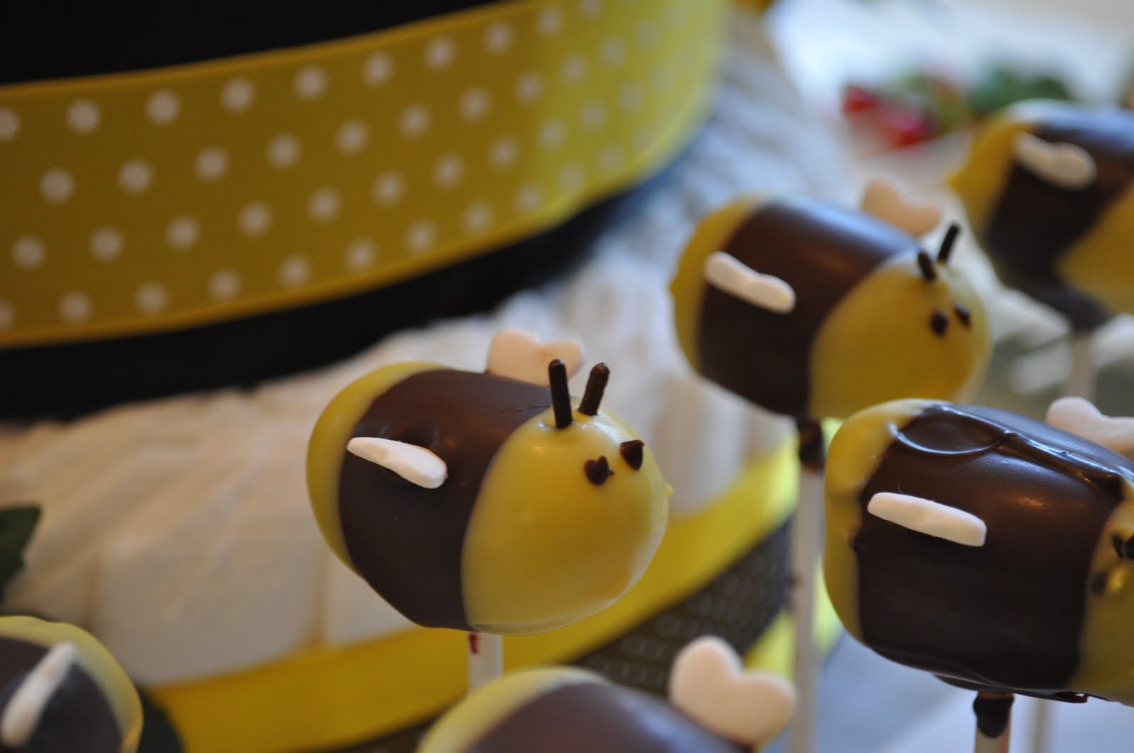 Short and Sweet!: A Bumble Bee Baby Shower!